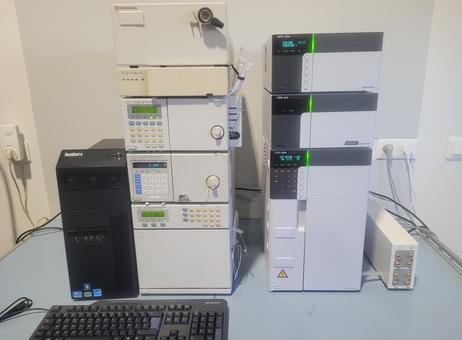 Ansambl moduli HPLC SHIMADZU 20A et 10A Najprodavaniji