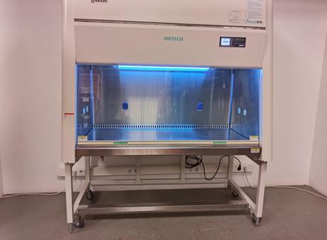 AIRTECH SMARTFLOW biološko-bezbednosni kabinet klase II-A2 Verified seller