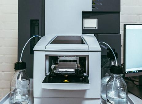 Laboratorijska oprema Biacore T200 Verified seller