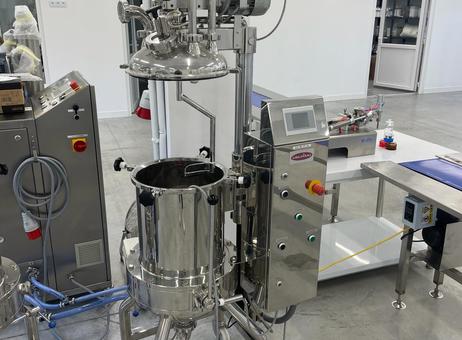 Blender u prahu Urlinski MF-L40