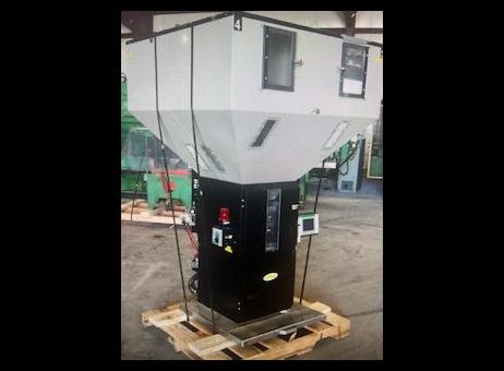 Blender u prahu Conair TB900 Verified seller