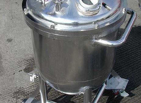 Mikser za tečnost GIUSTI 300 LITRE VESSEL Najprodavaniji