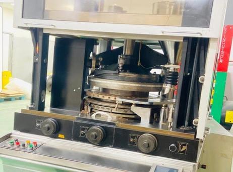 Rotaciona presa za tablete Manesty Novapress Verified seller