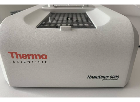 Thermo Scientific NANODROP 800 spektrofotometar