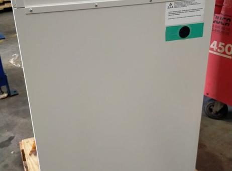 Thermo Scientific 4121 CO2 inkubator sa vodenim omotačem Najprodavaniji