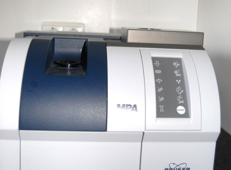 Razna farmaceutska/hemijska mašina BRUKER MPA FT-NIR