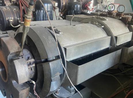 Ekstruder sa dva puža CINCINNATI MILACRON Titan 68