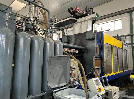 Mašina za brizganje Battenfeld GmbH BA-T 10500/6300