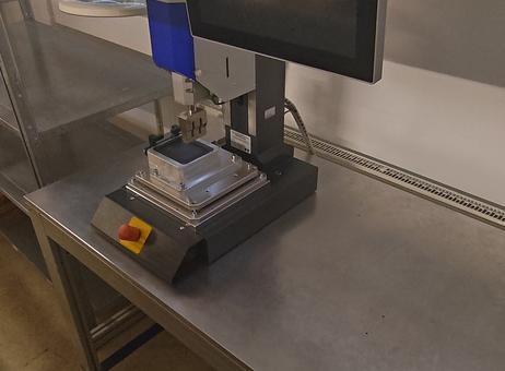 Plastična mašina weber ultrasonic Saphir Digital Manual Station