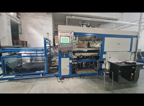 Termoformiranje - mašina za obradu listova Shenzhen Huaxiang Mechanical Equipment HX-18  Nisko radno vreme