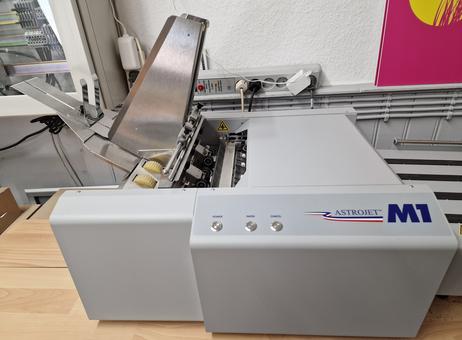 Umetač koverte Astrojet M1
