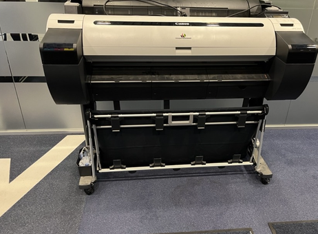Korišćen Canon iPF785 kater velikog formata  Dobar dogovor