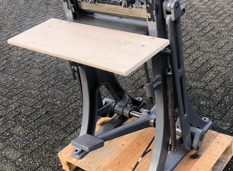 Post press mašina SKM Creasing machine e Najprodavaniji