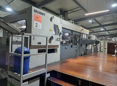 Polovna mašina za sečenje Bobst SP 130 ER II Verified seller