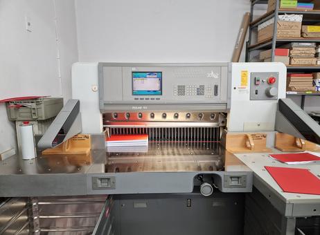 Giljotina od papira Polar 92 ED
