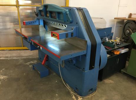 Schneider Senator 115 Verified seller Dobra vrednost