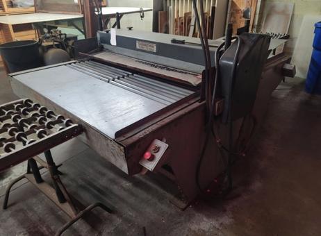 Giljotina od papira Edwards 54-R/PRESS Verified seller