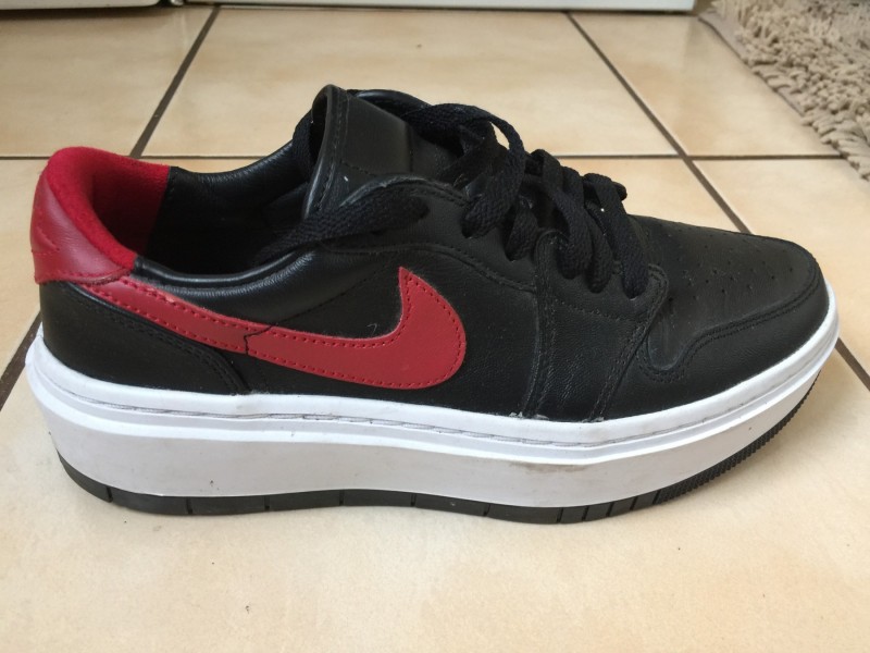 NIKE AIR JORDAN ženske patike 39 ORIGINAL , NOVE