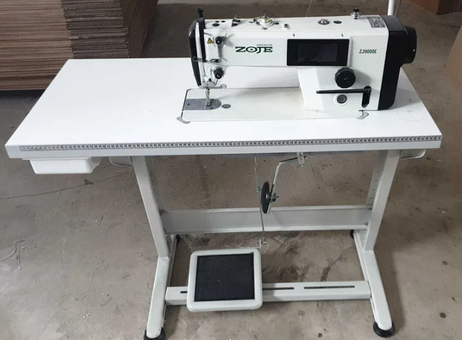 Automatska mašina za šivenje Zoje ZJ9000E-D4S-02 Z SET
