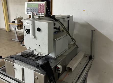 Automatska mašina za šivenje Durkopp Adler 506 Verified seller