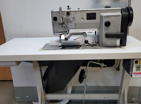 Automatska mašina za šivenje Durkopp Adler 467 AE Najprodavaniji