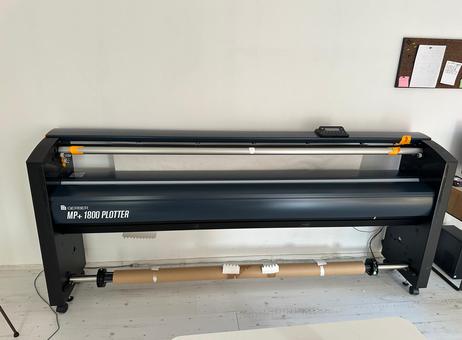 Gerber MP+1800 ploter (2020, 180 cm) + Gerber AkkuMark V13 + AkkuSkan digitalizacija + Automatsko ugnežđavanje (slanje u red) + Računar Verified seller