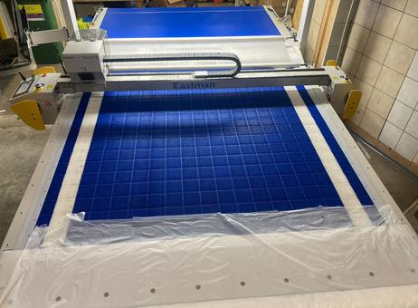 Automatska mašina za sečenje EASTMAN MODEL Talon 25x-70x5.5