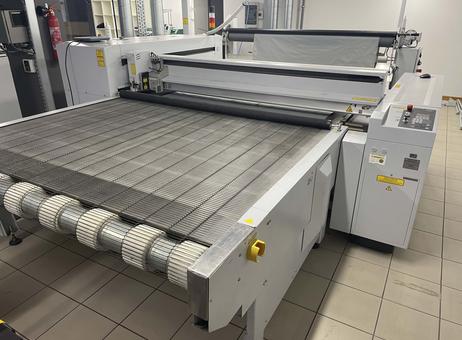 Automatska mašina za sečenje EUROLASER L-1200 conveyor
