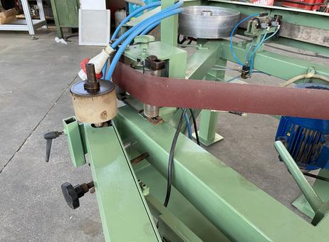 Mašina za brušenje drveta Triangular belt sander -- Verified seller