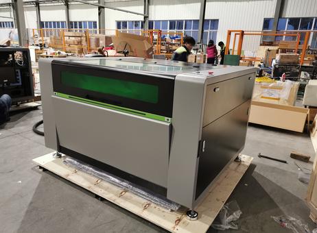 CNC obradni centar za drvo RD Co., Ltd. Ruida RD6445G