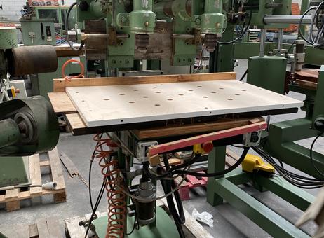 Bušilica Vertical drilling machine -- Verified seller