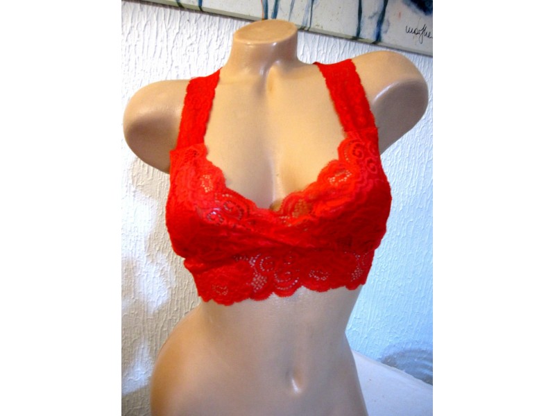 234.sexy grudnjak okoL-XL-KAO NOV