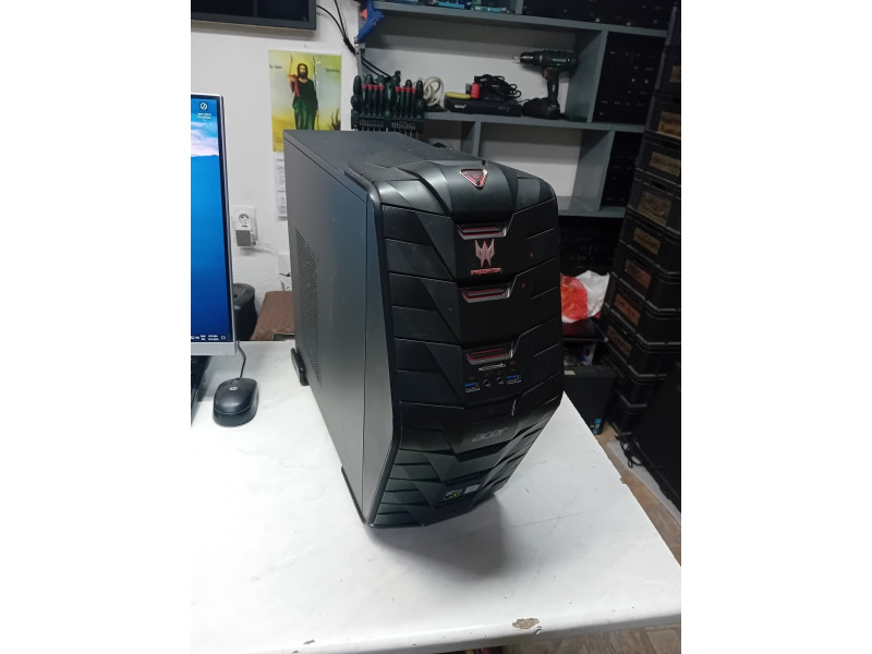 Acer Predator i7 6700 3400mhz,8gb gpu,ddr4 16gb,ssd 256