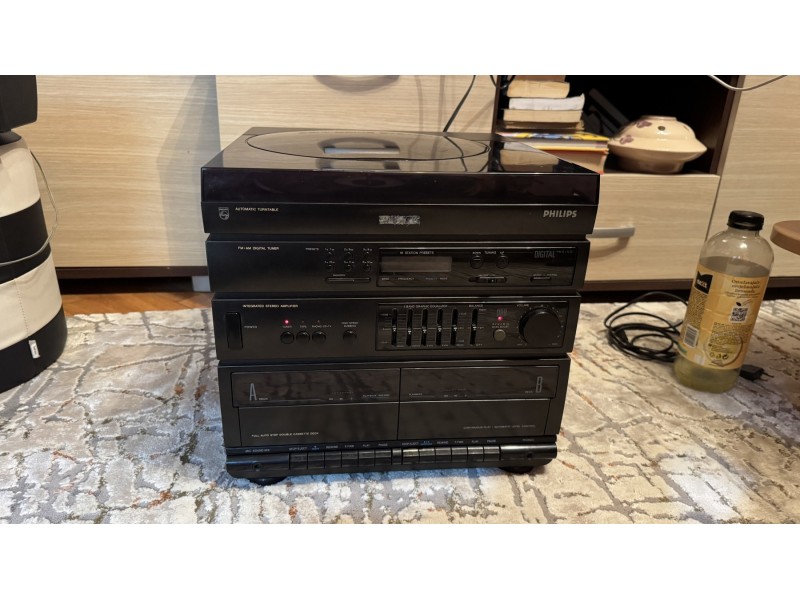 Philips HiFi audio linija sa gramofonom