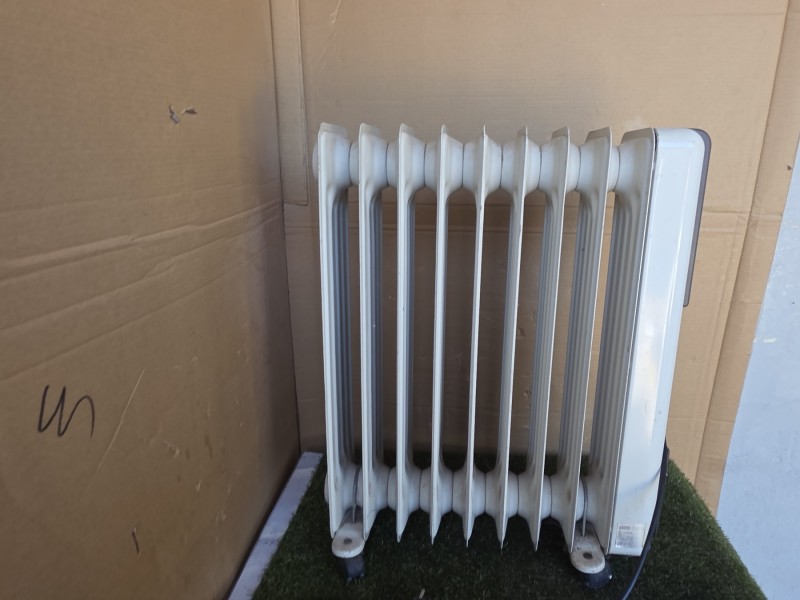 Uljni radijator DELONGHI 310920M