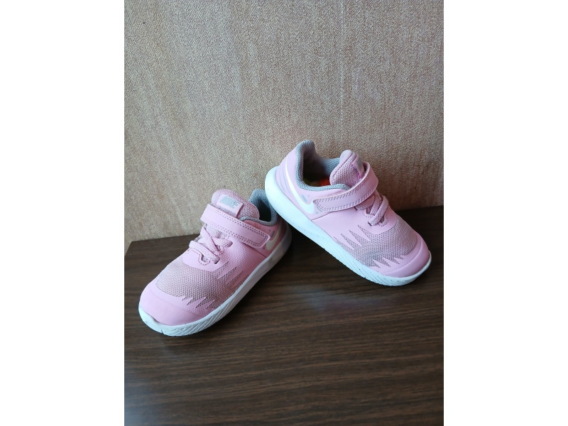 Patike Nike br. 25-16cm.