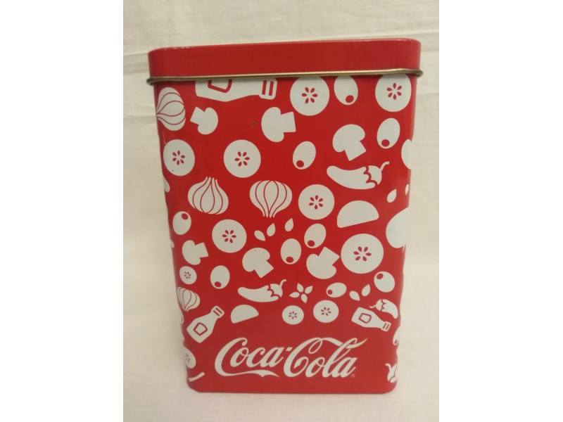 Coca-cola kutija sa motivom flašica, paprika i pečurki