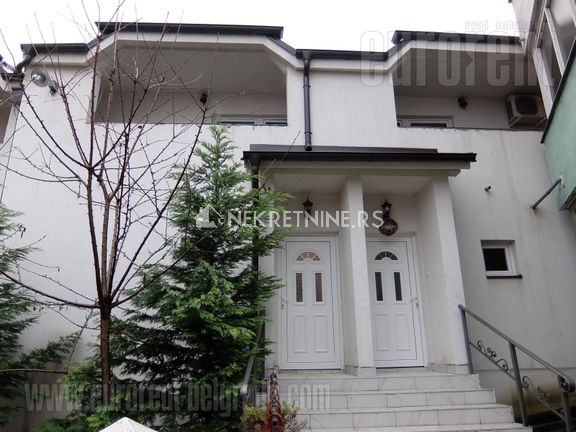 #43292, Izdavanje, P.P., VOŽDOVAC, 400 EUR