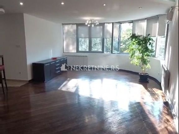 Hram, 3.5, 105m2, lux id 2171-1