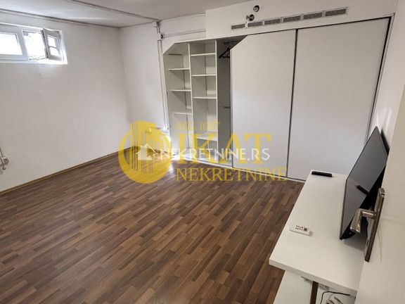 Savska, Palata pravde, 43m2 idealno kao poslovni prostor ID#4653