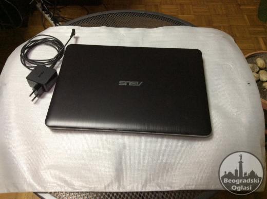 ASUS R414S,QuadCore Intel,500 GB,4 GB, win10