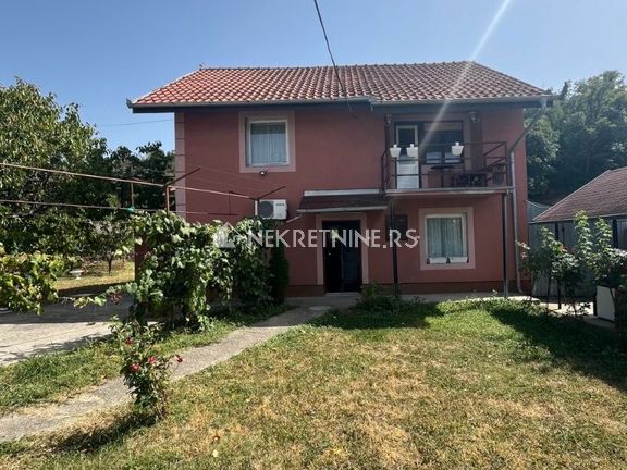 Kuća na prodaju- Jugovo, Smederevo