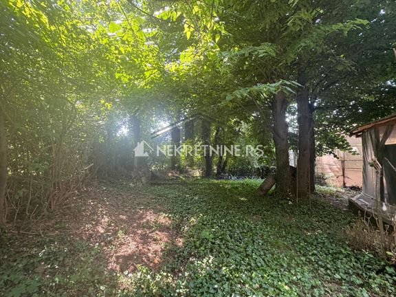 Kuća Banovo brdo, Košutnjak, 69m2 ID 2466