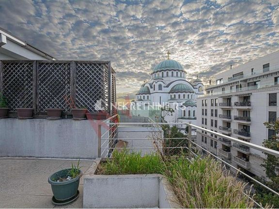 Stan 4.0, 170m2, Mome Kapora (Beograd), 2500e