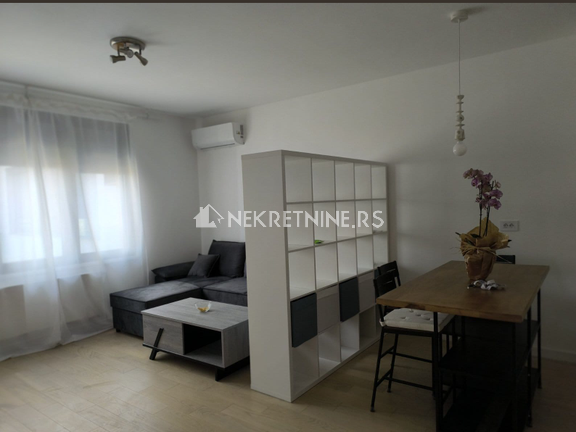 Lastavice - 04 - Novi Beograd