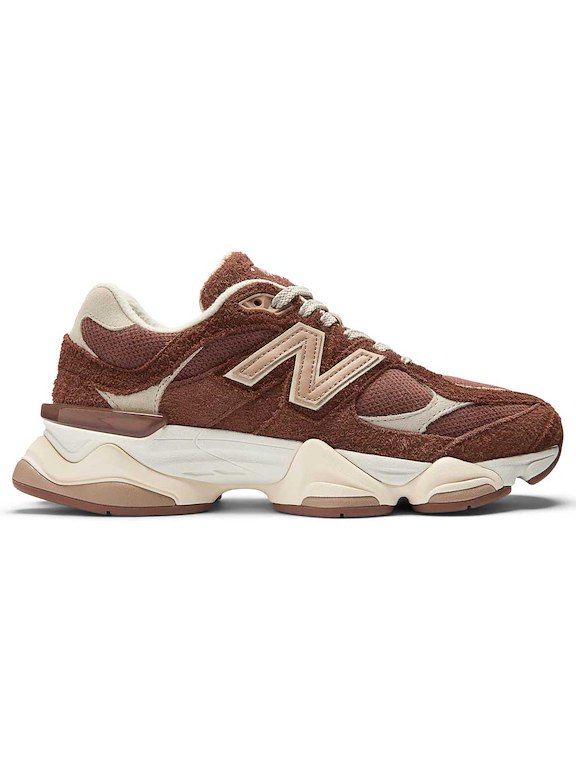 NEW BALANCE
22263,00 RSD
