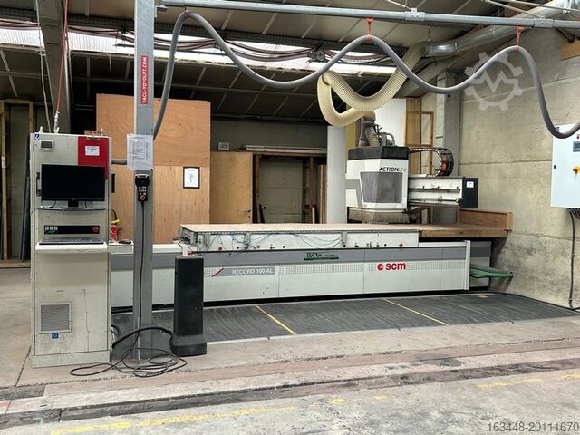 Machining centar
SCM CNC