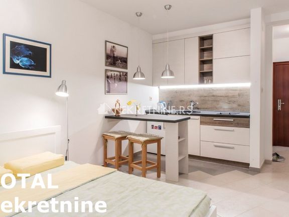 Garsonjera NOVI SAD, 85000€