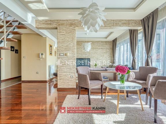 Ekskluzivan trosoban dupleks penthouse sa garažom – 188 m²