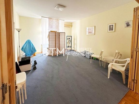 Savski venac, Nemanjina, 4.0 stan, 103m2, 350000 EUR
